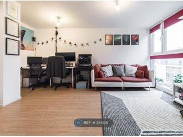 1 Bedrooms Flat for rent in The Oxygen, London E16