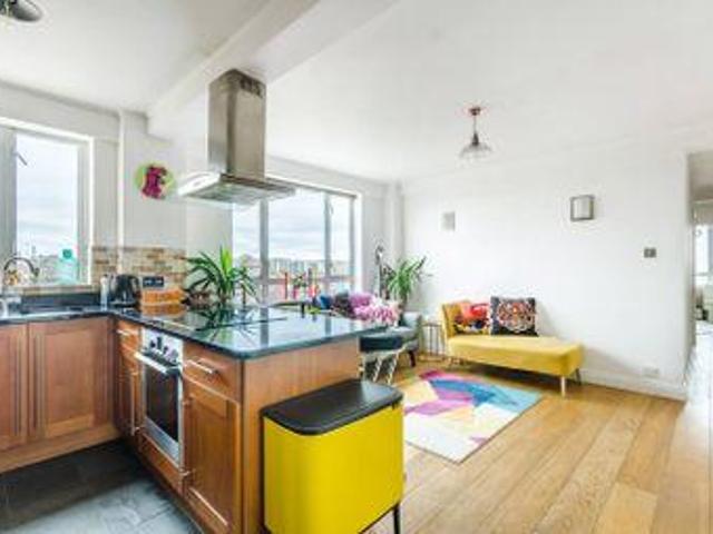 1 Bedrooms Flat for rent in The Avenue, Bedford Park W4
