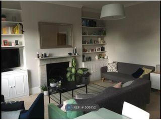 1 Bedrooms Flat for rent in The Avenue, Surbiton KT5