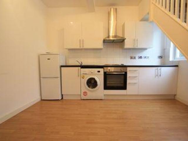 1 Bedrooms Flat for rent in The Broadway Mews, Wimbledon SW19