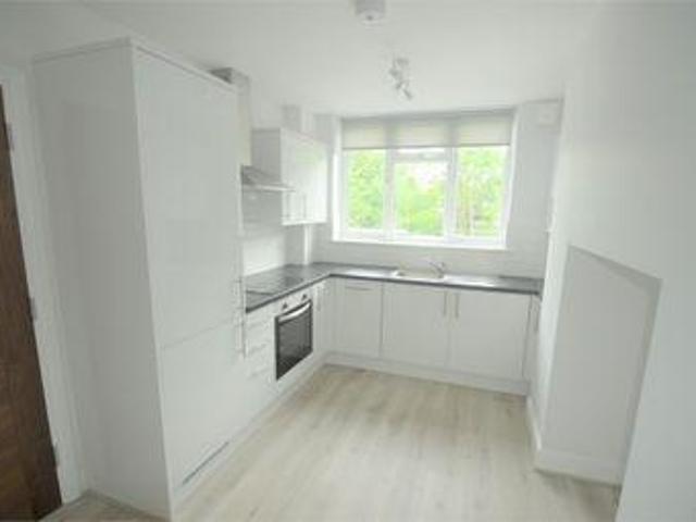 1 Bedrooms Flat for rent in The Broadway, Mill Hill NW7