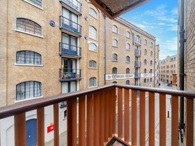 1 Bedrooms Flat for rent in The Circle, Queen Elizabeth Street, London SE1