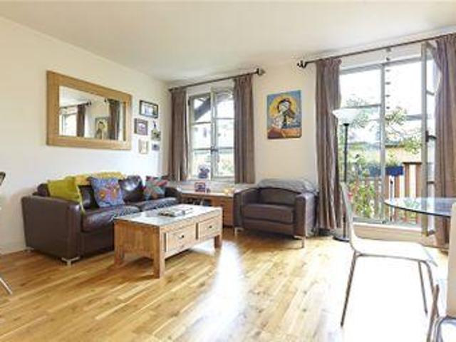 1 Bedrooms Flat for rent in The Circle, Queen Elizabeth Street, London SE1