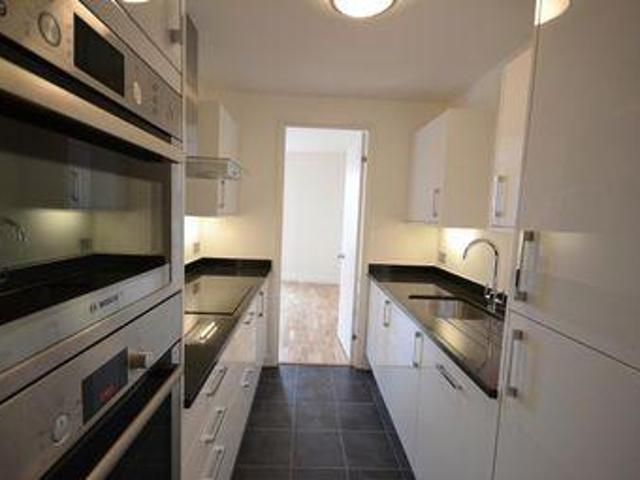 1 Bedrooms Flat for rent in The Circle, Queen Elizabeth Street, London SE1
