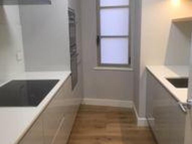1 Bedrooms Flat for rent in The Circle, Queen Elizabeth Street SE1, London