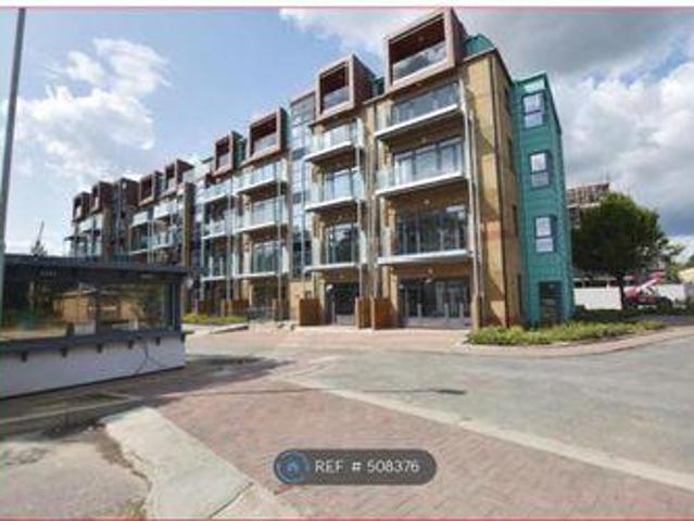 1 Bedrooms Flat for rent in The Grand Union Office Park, Uxbridge UB8