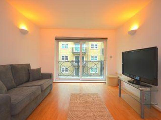1 Bedrooms Flat for rent in The Grainstore, Western Gateway, Excel, London E16