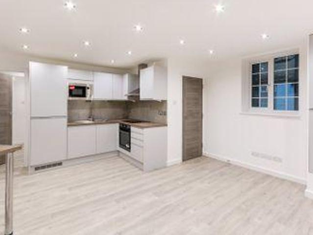 1 Bedrooms Flat for rent in The Hall, 23A Grove End Road, London NW8