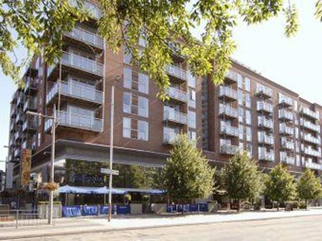 1 Bedrooms Flat for rent in The Heart, Walton On Thames KT12