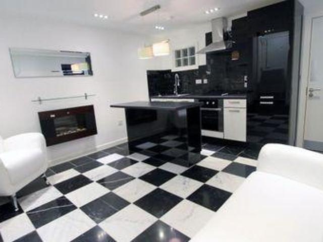 1 Bedrooms Flat for rent in The Parade, Roath, Cardiff CF24