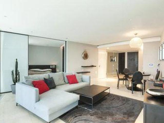 1 Bedrooms Flat for rent in The Tower, St. George Wharf, Vauxhall SW8