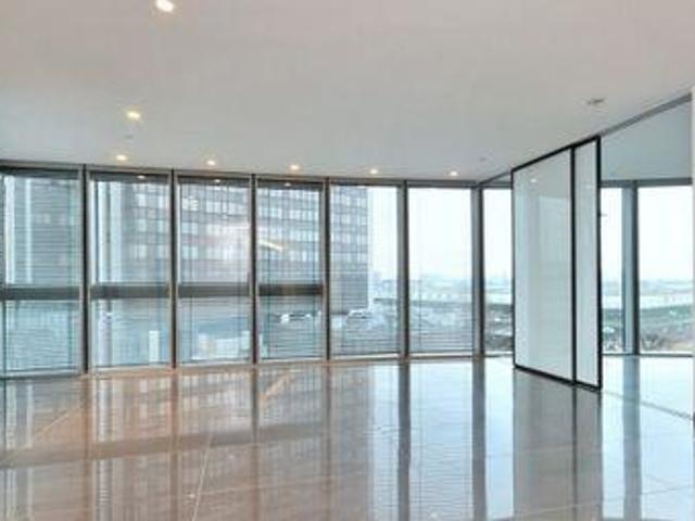 1 Bedrooms Flat for rent in The Tower, 1 St George Wharf, Vauxhall SW8
