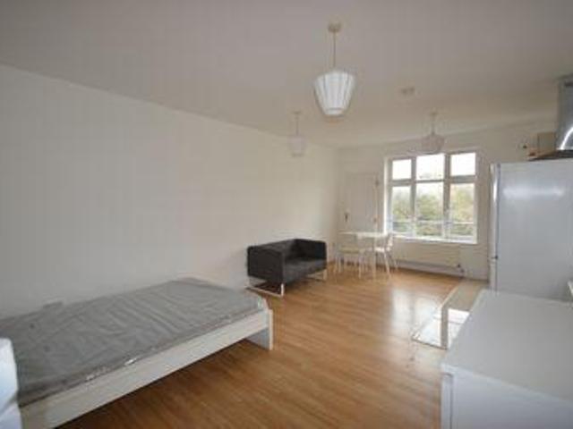 1 Bedrooms Flat for rent in The Vale, Uxbridge Road, Shepherds Bush W3