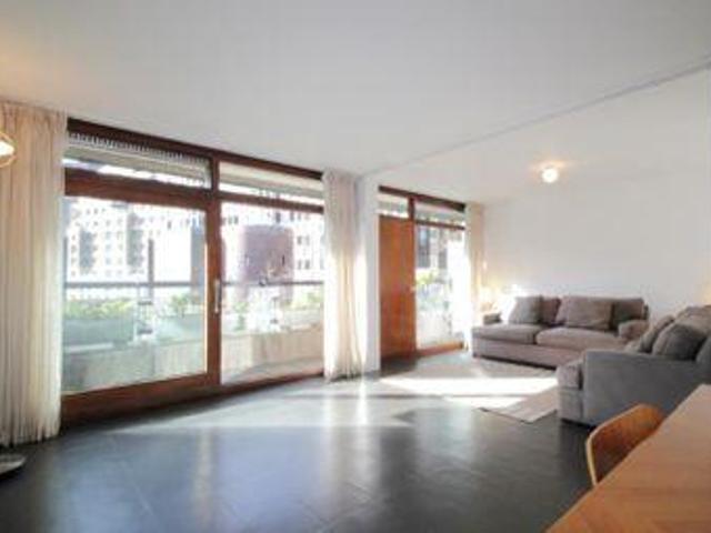 1 Bedrooms Flat for rent in Thomas More House, Barbican, London EC2Y