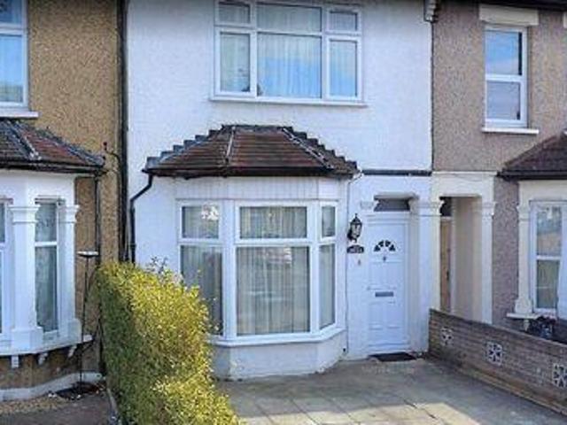 1 Bedrooms Flat for rent in Thorold Road, Ilford IG1
