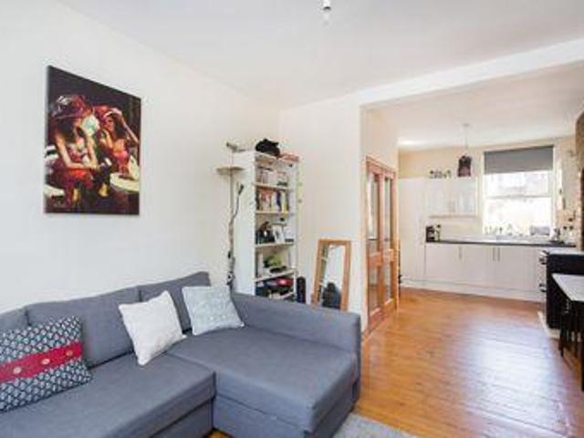 1 Bedrooms Flat for rent in Thorparch Road, London SW8