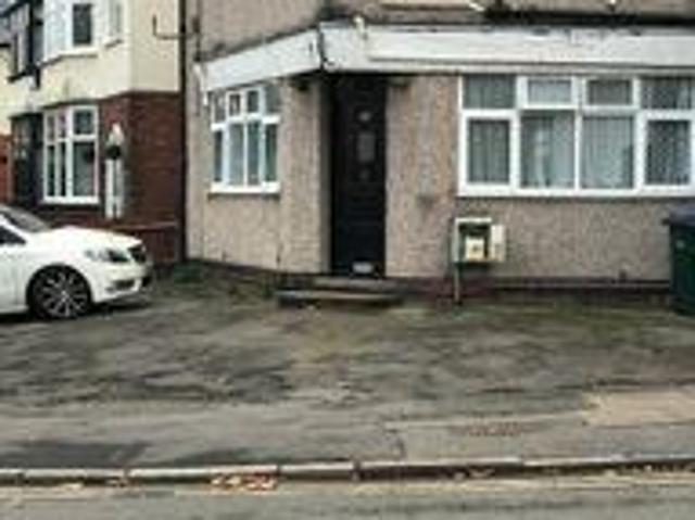 1 Bedrooms Flat for rent in Three Spire Ave, Coventry CV6