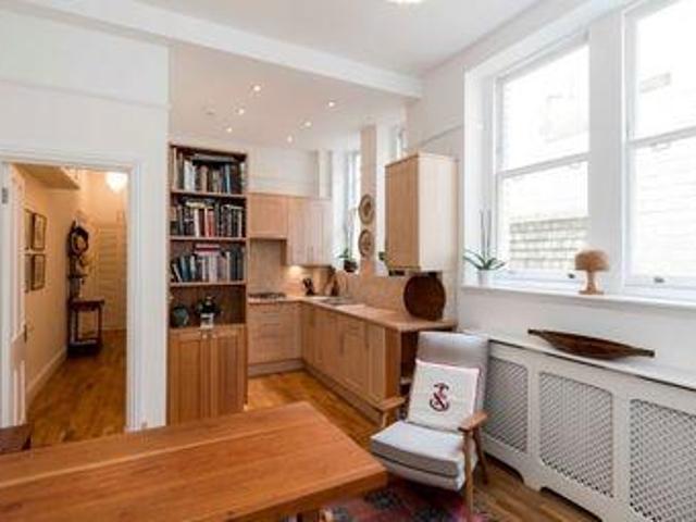 1 Bedrooms Flat for rent in Tite Street, Chelsea SW3