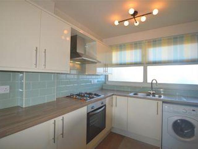 1 Bedrooms Flat for rent in Tilford Gardens, London SW19