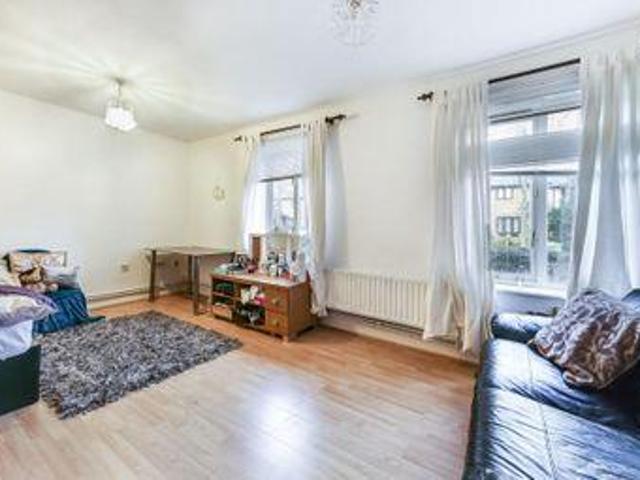1 Bedrooms Flat for rent in Timber Pond Road, London SE16