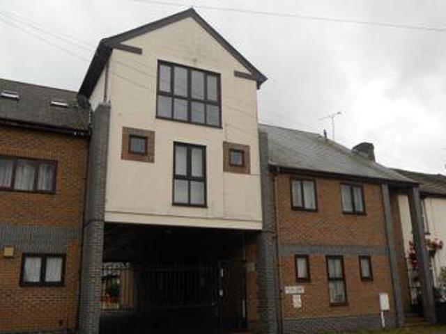 1 Bedrooms Flat for rent in Trafalgar Street, Gillingham ME7