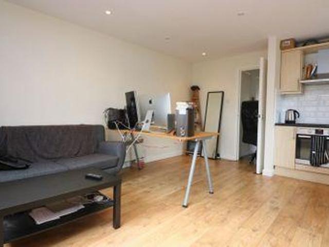 1 Bedrooms Flat for rent in Transom Square, Isle Of Dogs E14