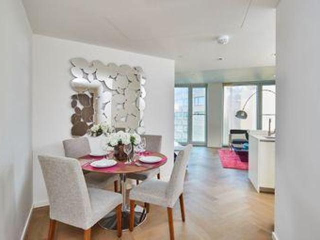 1 Bedrooms Flat for rent in Upper Ground, London SE1