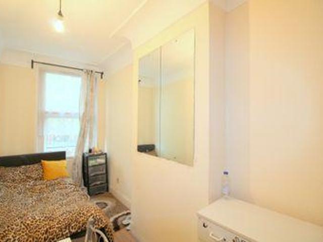 1 Bedrooms Flat for rent in Upper Road, London E13