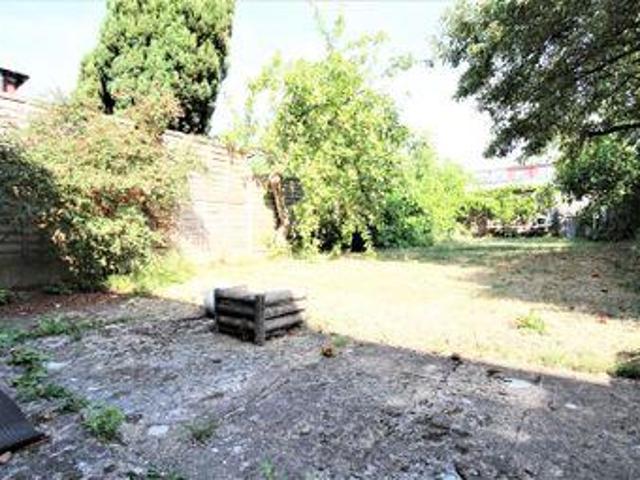 1 Bedrooms Flat for rent in Upsdell Avenue, London N13