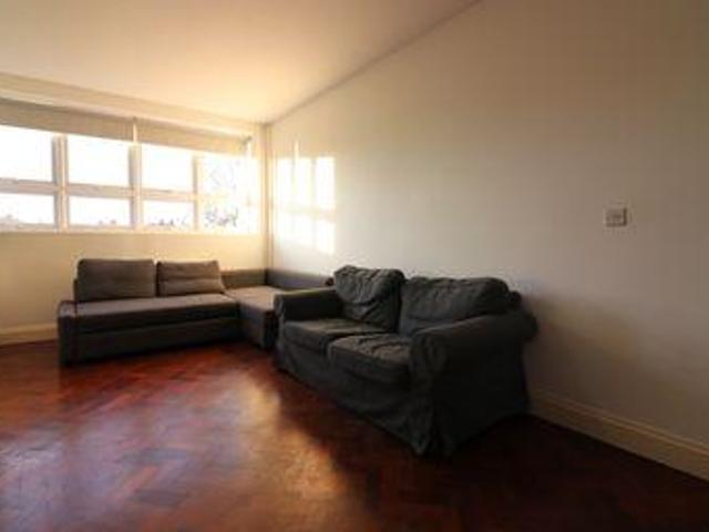 1 Bedrooms Flat for rent in Vale Road, London N4