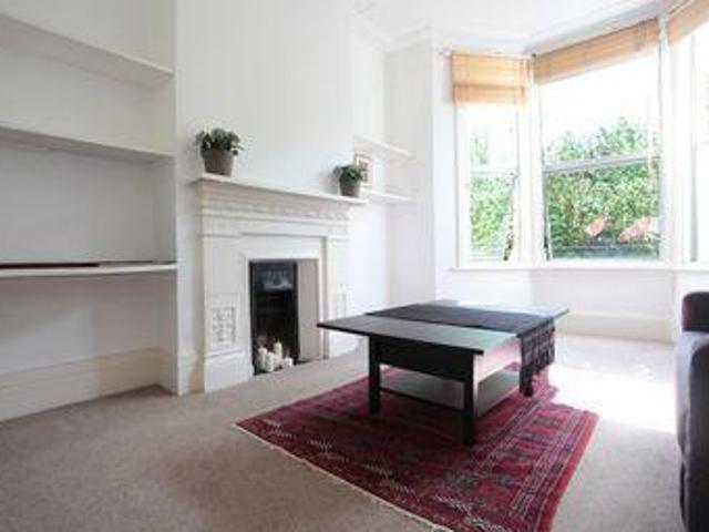 1 Bedrooms Flat for rent in Valnay St, London SW17