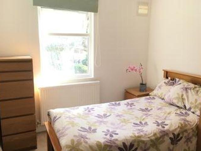 1 Bedrooms Flat for rent in Vicarage Park, London SE18