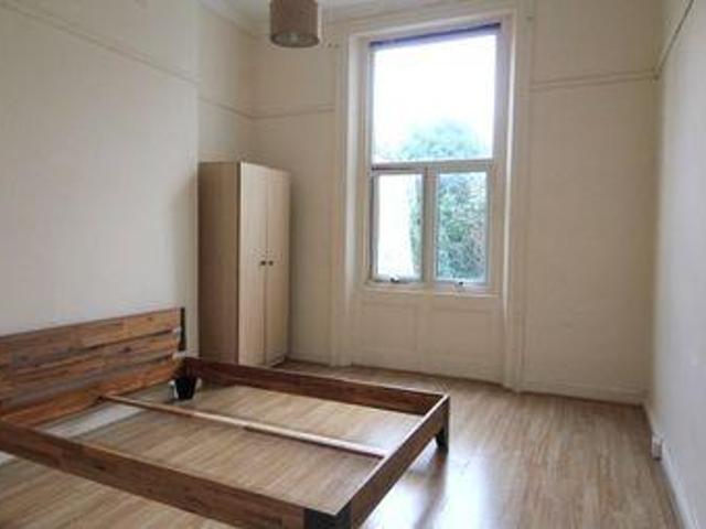 1 Bedrooms Flat for rent in Vicarage Park, London SE18