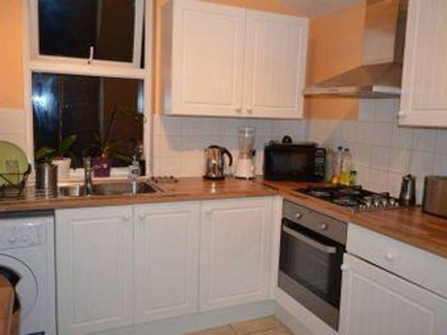 1 Bedrooms Flat for rent in Vicarage Park, London SE18