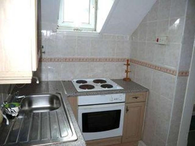 1 Bedrooms Flat for rent in Victoria Crescent, Eccles, Manchester M30