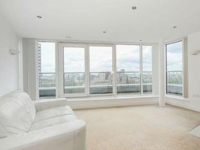 1 Bedrooms Flat for rent in Victoria Dock Road, London E16