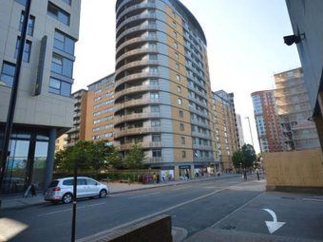 1 Bedrooms Flat for rent in Victoria Road, Acton W3