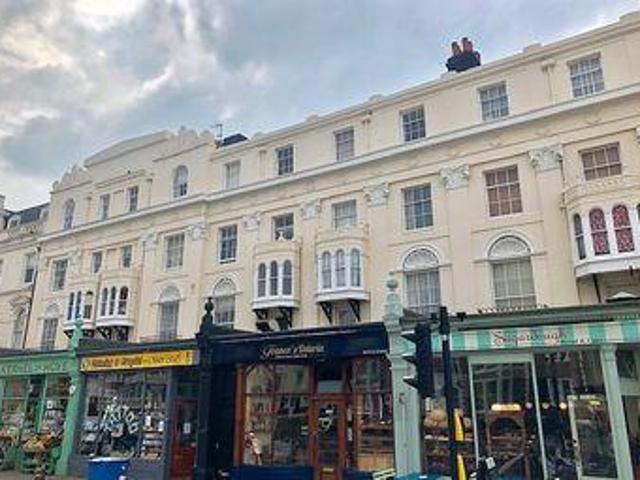 1 Bedrooms Flat for rent in Victoria Terrace, Hove BN3