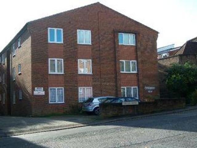 1 Bedrooms Flat for rent in Villa Road, Luton, Beds LU2