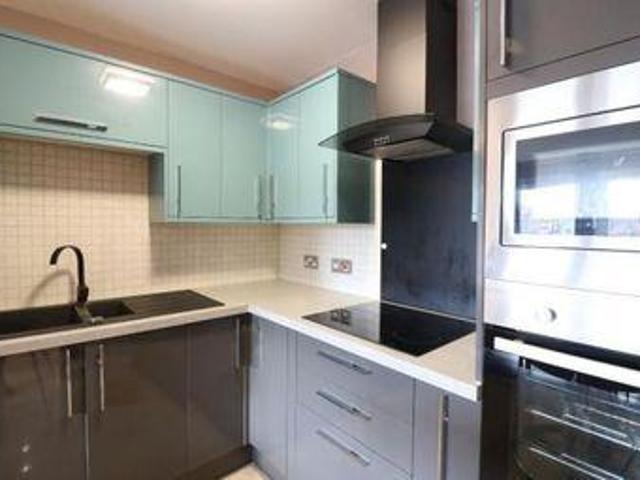 1 Bedrooms Flat for rent in Vista Building, 30 Calderwood Street, Woolwich, Royal Arsenal, Greenwich, London SE18