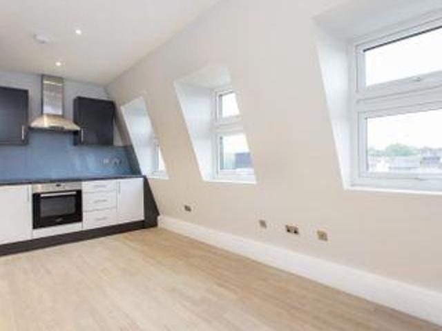 1 Bedrooms Flat for rent in York Mews, Kentish Town NW5