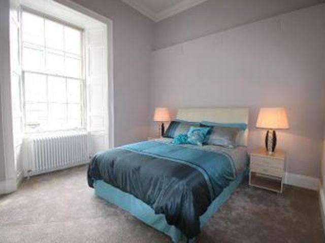 1 Bedrooms Flat for rent in York Place, Central, Edinburgh EH1