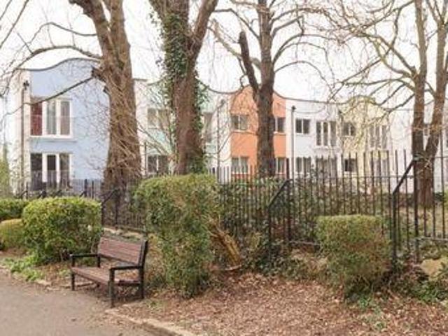 1 Bedrooms Flat for rent in Yalland Close, Fishponds, Bristol BS16