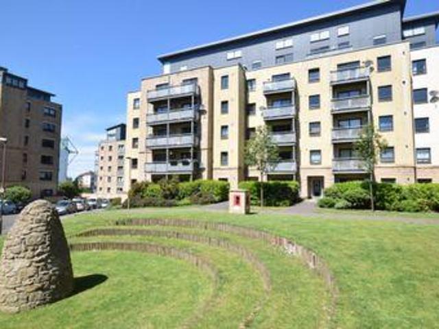 1 Bedrooms Flat for sale in 3 Hawkhill Close, Flat 2, Abbeyhill, Edinburgh EH7