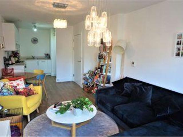1 Bedrooms Flat for sale in 133 Duckett Street, London E1