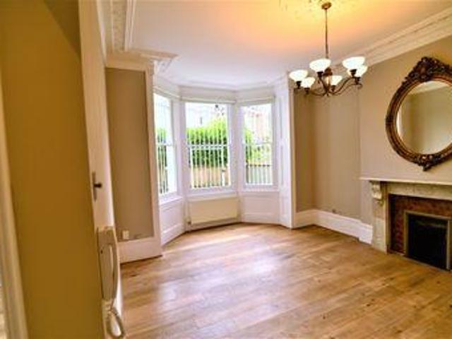 1 Bedrooms Flat for sale in 30 Willoughby Road, Hampstead NW3