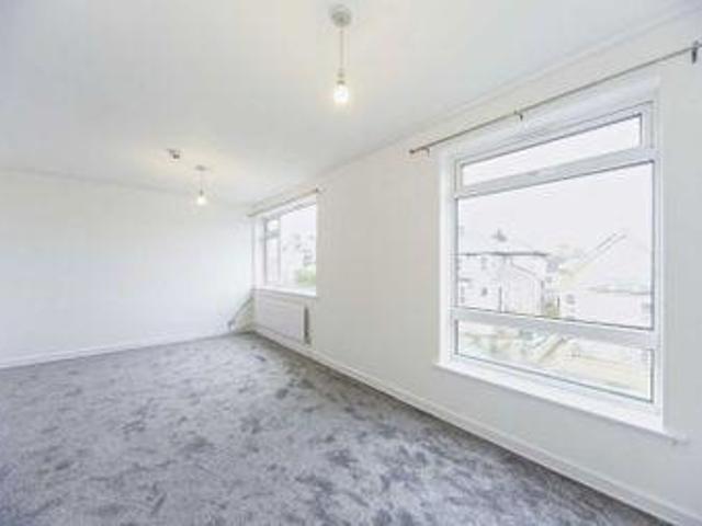 1 Bedrooms Flat for sale in 66 Outram Road, Croydon CR0