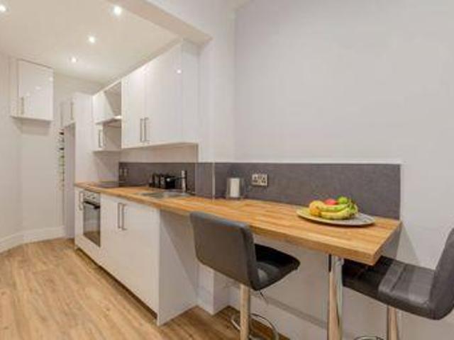 1 Bedrooms Flat for sale in 73/2 Angle Park Terrace, Edinburgh EH11