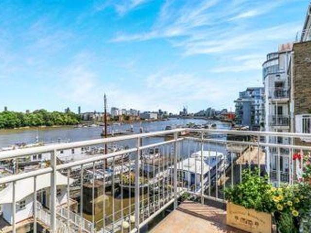 1 Bedrooms Flat for sale in 98 Point Pleasant, Wandsworth SW18