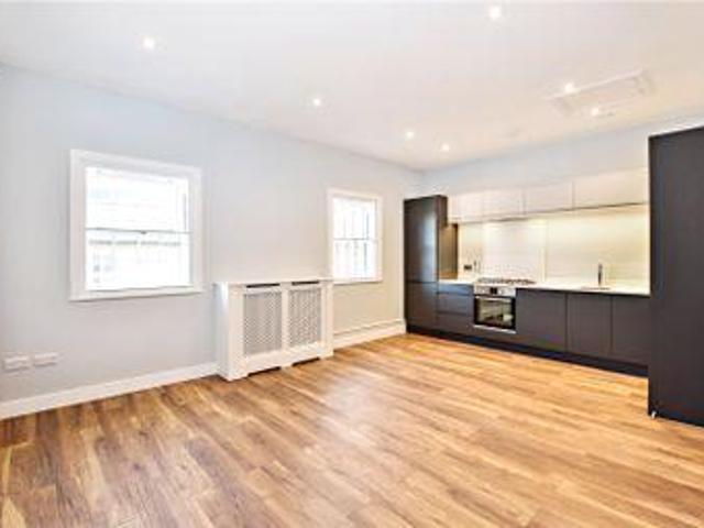 1 Bedrooms Flat for sale in Coach And Horses Court, 35 North Cray Road, Bexley Village, Kent DA5